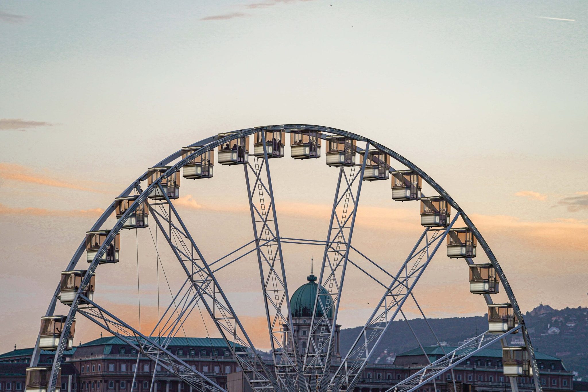 The Budapest Eye: Ferris Wheel at Erzsebet Square